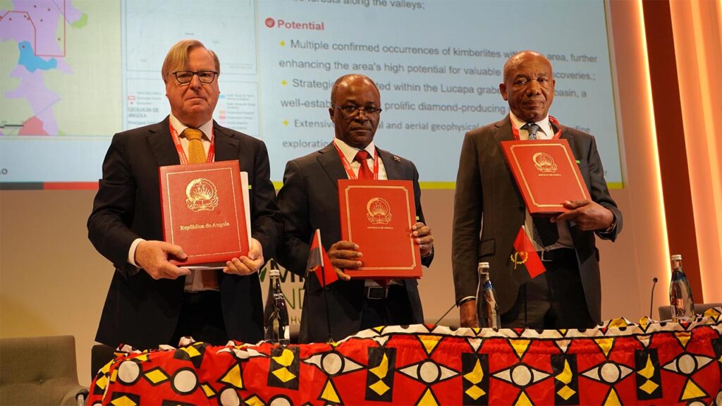 Endiama Signs Mining Investment Agreement with N’Dumba