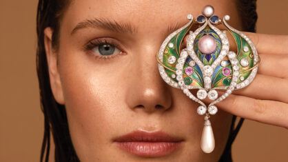 Why Live Jewelry Auctions Still Matter