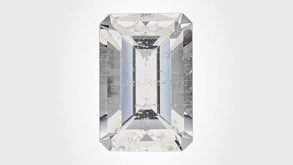 GIA Examines Unusual Faceted Armenite